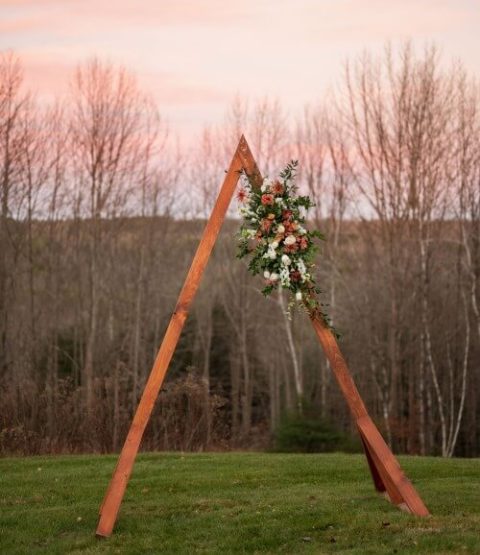 Why choose Moonlit Ridge Estates for your Maine event space?